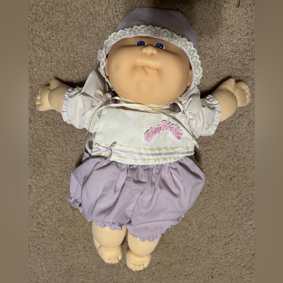 Toys | Rare Signed Xavier Roberts Signature Doll With Cabbage Patch ...